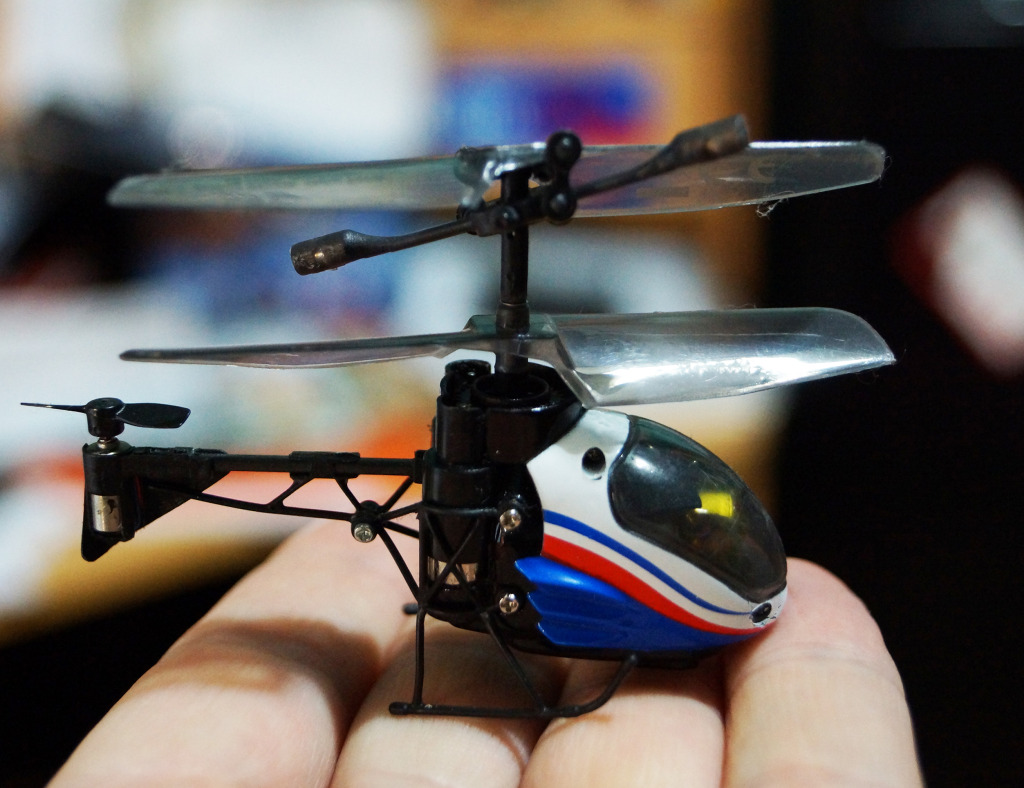 Gadget Gift ideas #4 - A remote control Helicopter - Tech Daily with ...