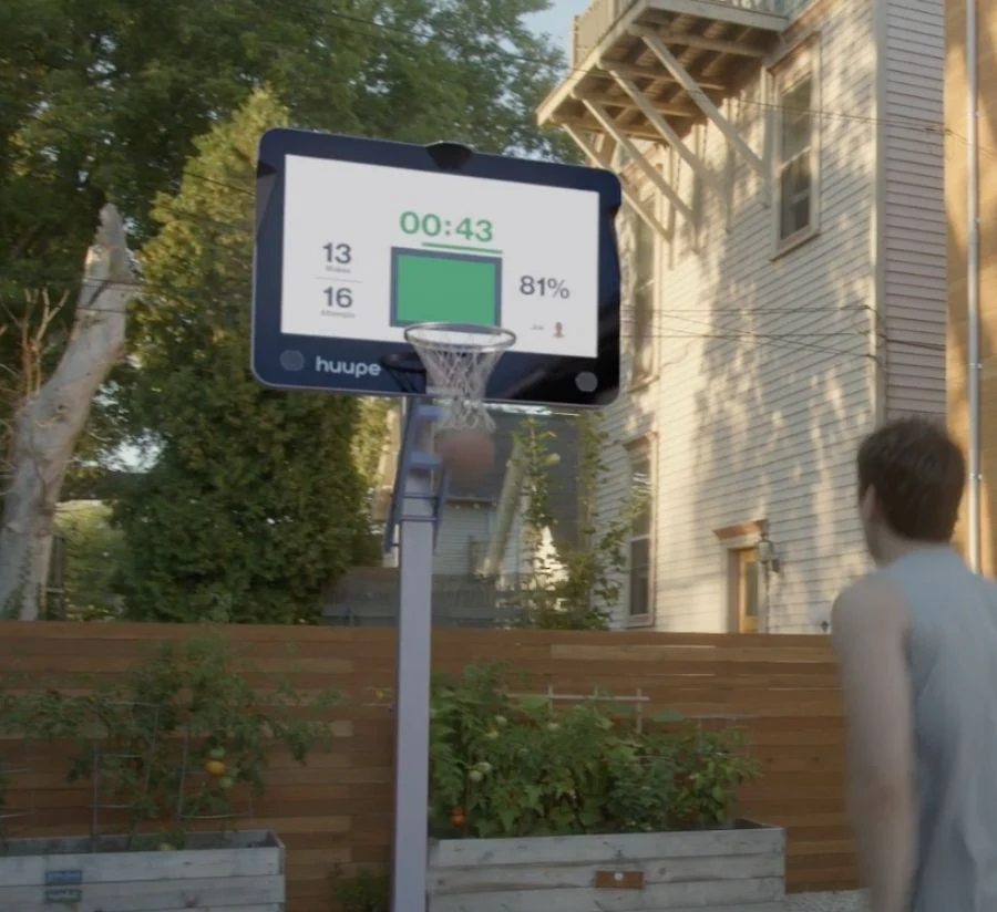 Smart Basketball Hoop - Huupe - Tech Daily with Andy Wells